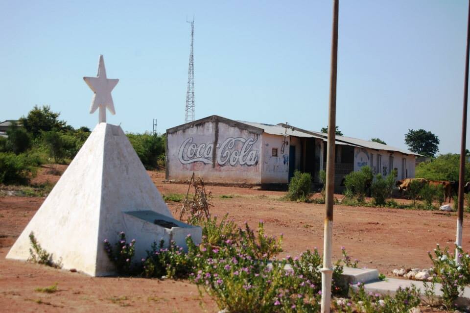O Estoicismo Moçambicano - Nenhures