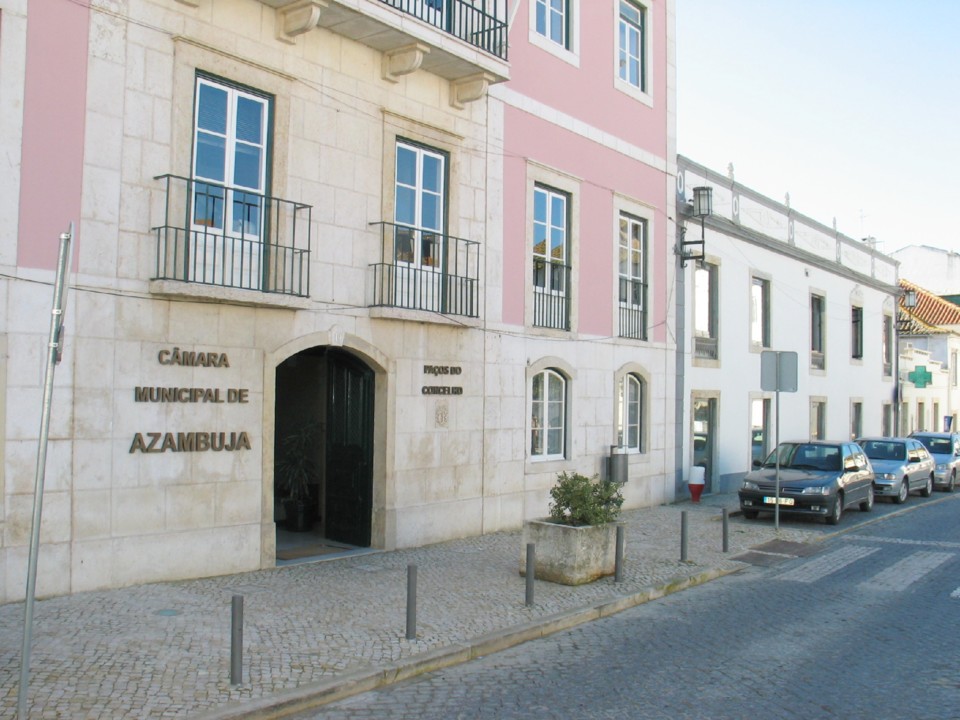 Município de Azambuja aprova comparticipação de 22 mil euros no esforço ...