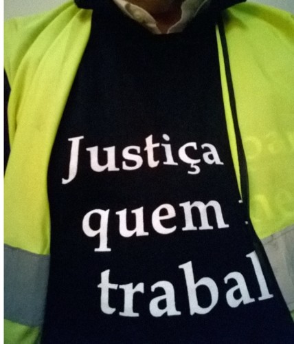 Camisola Preta e Colete Amarelo - Oficial de Justiça